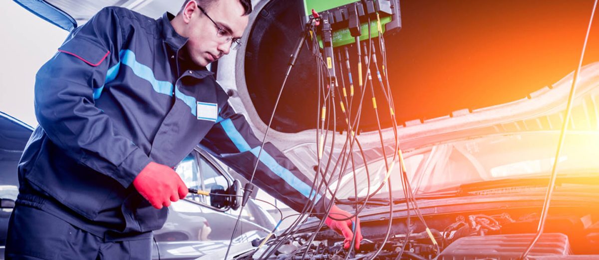 The Career of Auto Electrical and Electronics Mechanics in Dubai